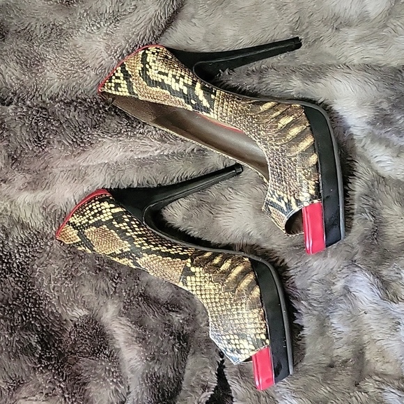 Jessica Simpson | Shoes | Snake Skin Heels | Poshmark